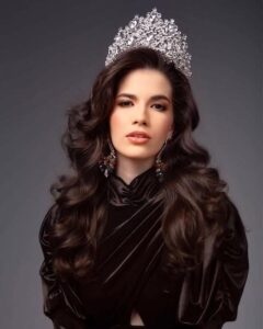 Maria Gabriela Lacerda é a Miss Universe Brasil 2025
